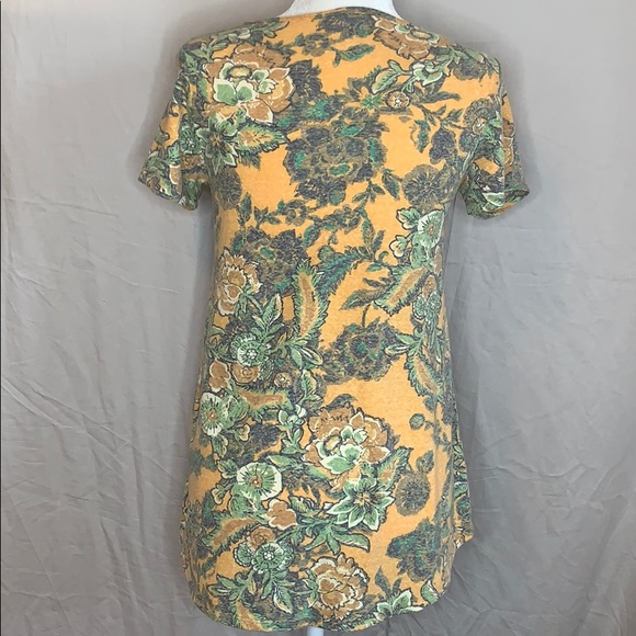 LuLaRoe | Tops | Lularoe Classic Tee | Poshmark